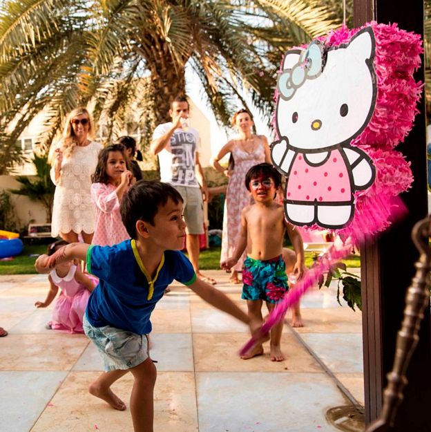 Party Supplies Dubai - Party Camel